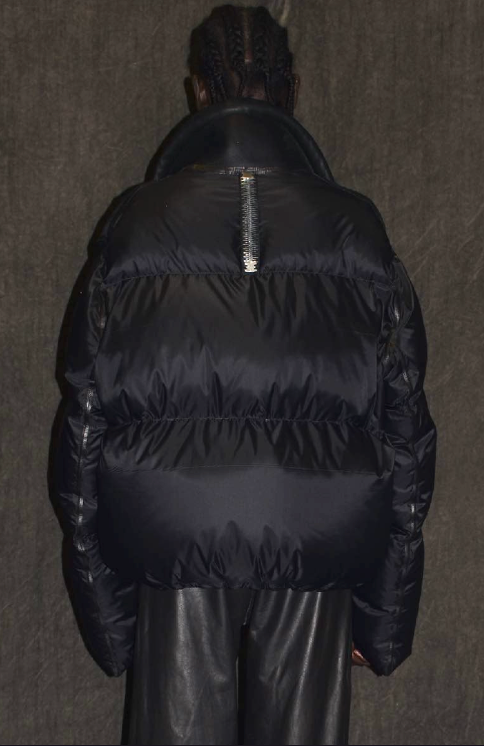 Isaac Sellam Experience - R221 Waxy Black – isaac-sellam-experience-69